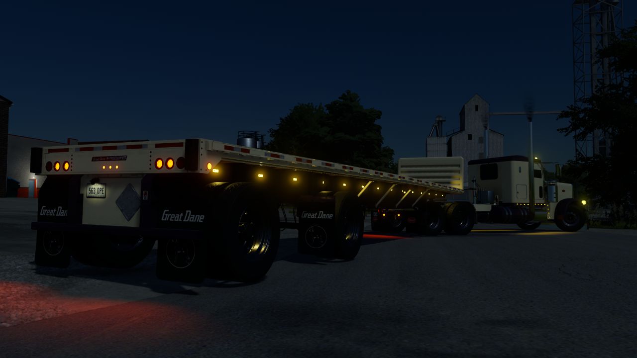 Great Dane Freedom LT (Autoload) FS22 - KingMods
