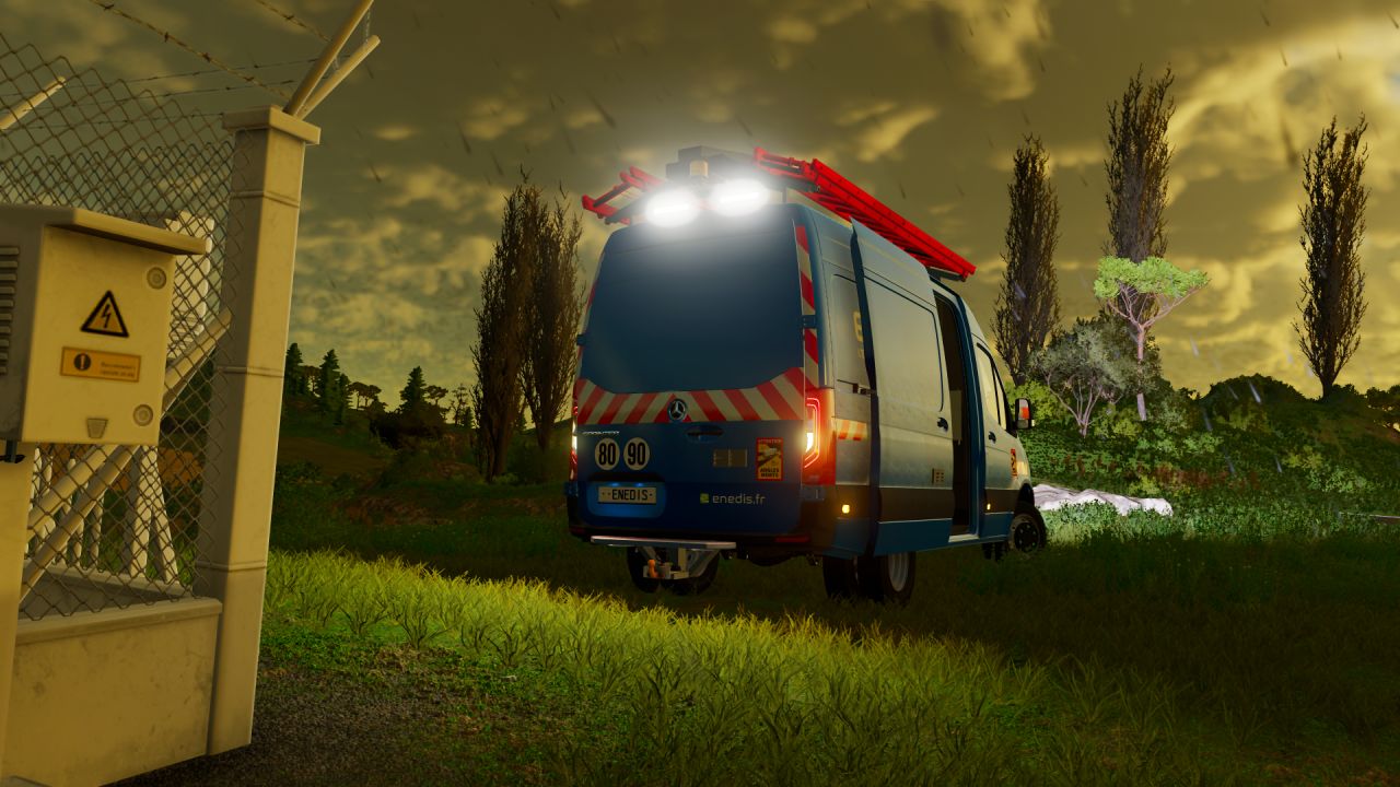 Mercedes Benz Sprinter 4x4 Gen 3 - Enedis FS22 - KingMods