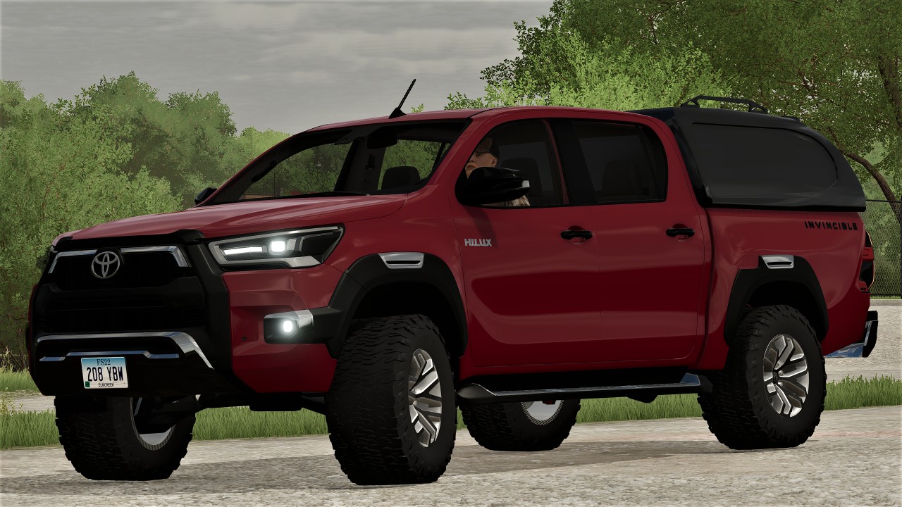 Toyota Hilux Invincible FS22 - KingMods